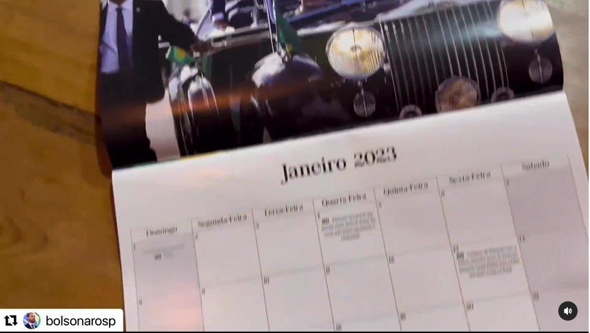 Com venda de calendários, canecas e tábuas com referência ao ex ...